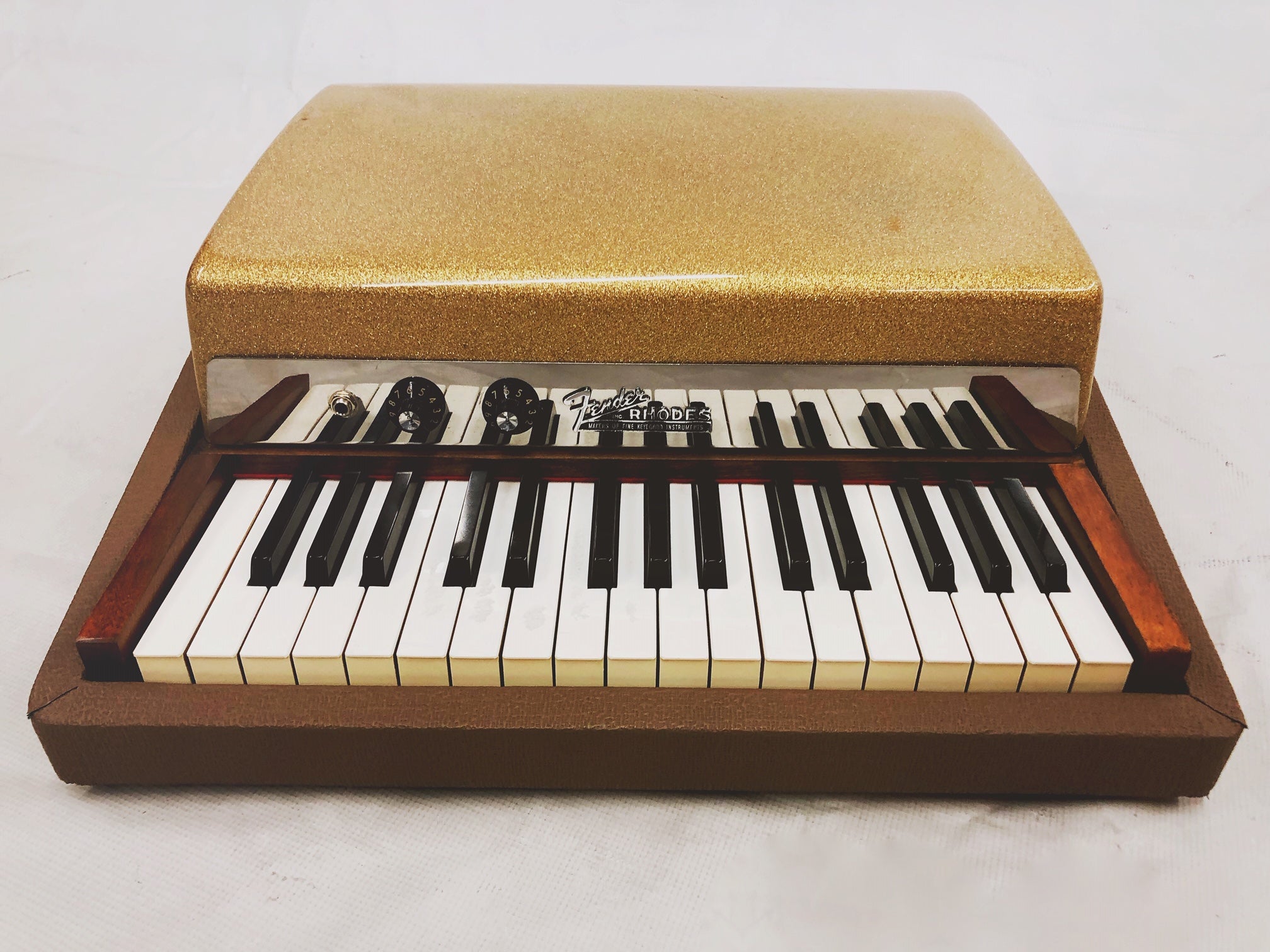 Fender Rhodes Bass – Custom Vintage Keyboards